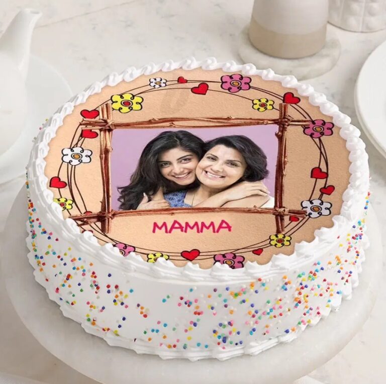 Photo Cakes – Personalized Cakes with Fast Delivery Options | EarthCake